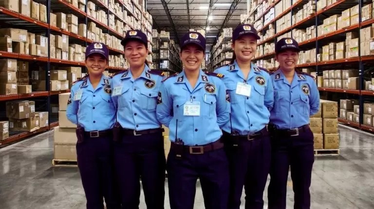 Professional security services for warehouses